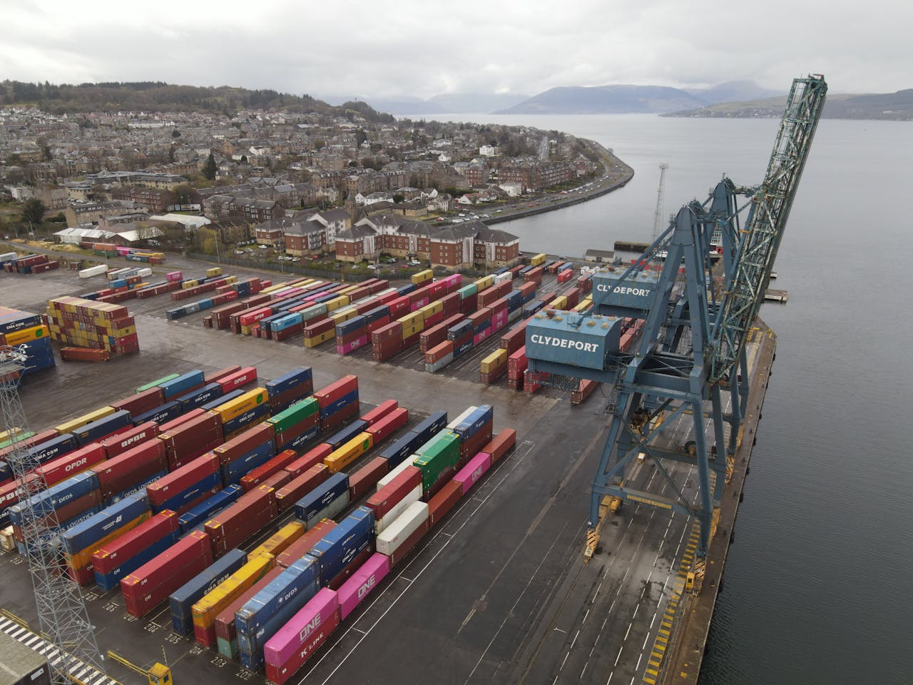 40ft Container Dimensions, Capacity & Weight & Packing Guide